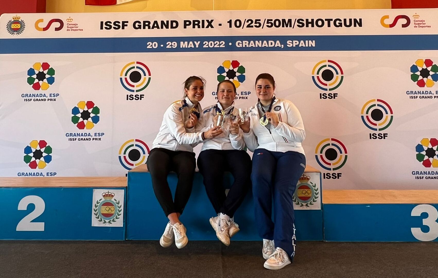 Unione Italiana Tiro a Segno - Grand Prix Granada: grande Italia nella ...